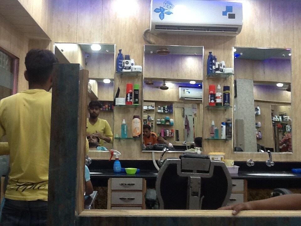 Top Beauty Salons For Men in Agra Fort - Best Salons-men Agra near me ...