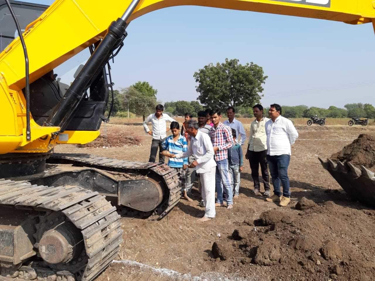 Maa Vaishnavi Earthmovers in Nagad,Aurangabad-maharashtra - Best JCB ...