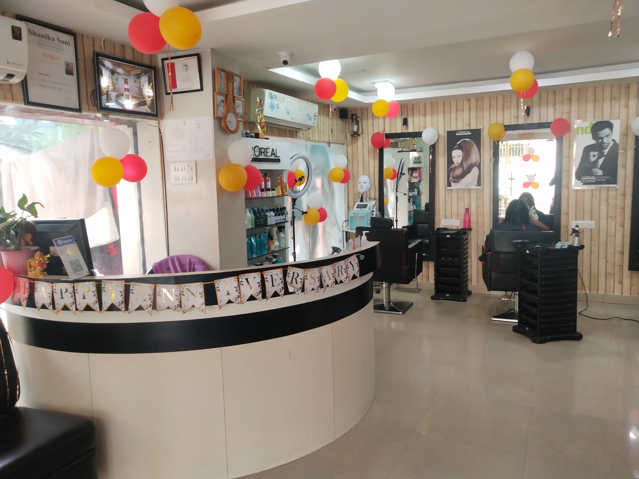 Top Salon Services At Home near S V Eye Care Lasik Laser Centre Royal ...
