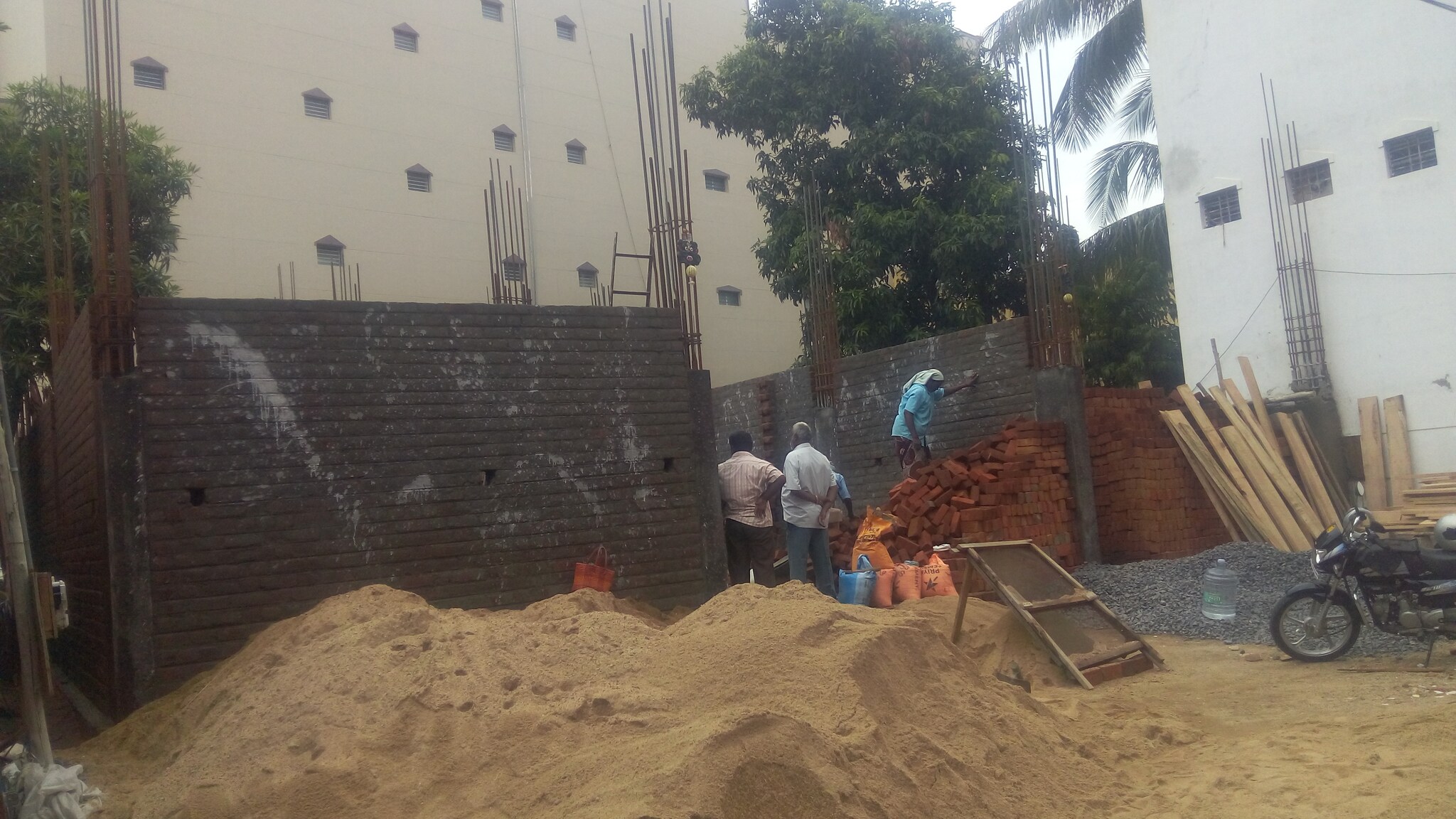 Catalogue - Adhi Constructions in Guduvanchery , Chengalpattu - Justdial