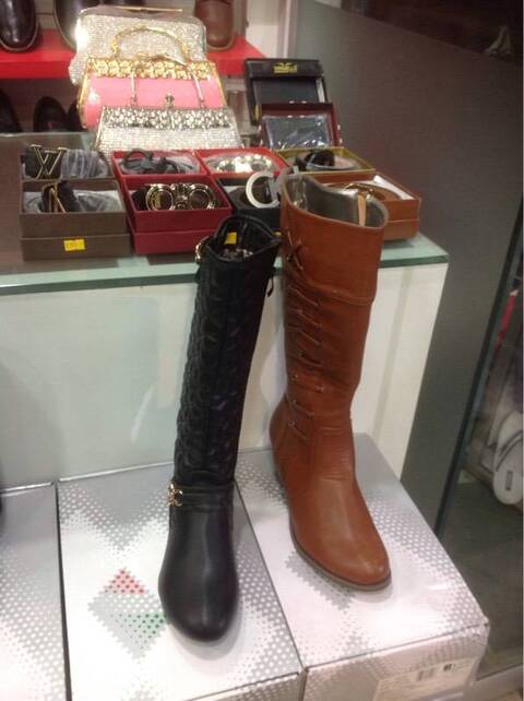 Shoe Aholics Photos, Dilshad Garden, Delhi- Pictures & Images Gallery ...
