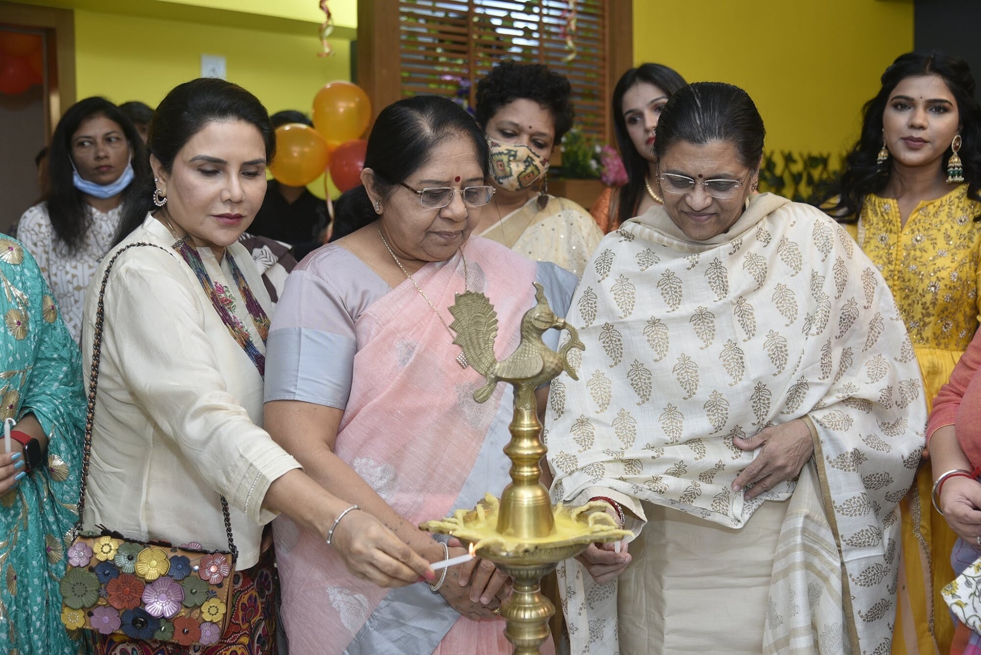 Catalogue - The Famous in Sargasan , Gandhinagar Gujarat - Justdial