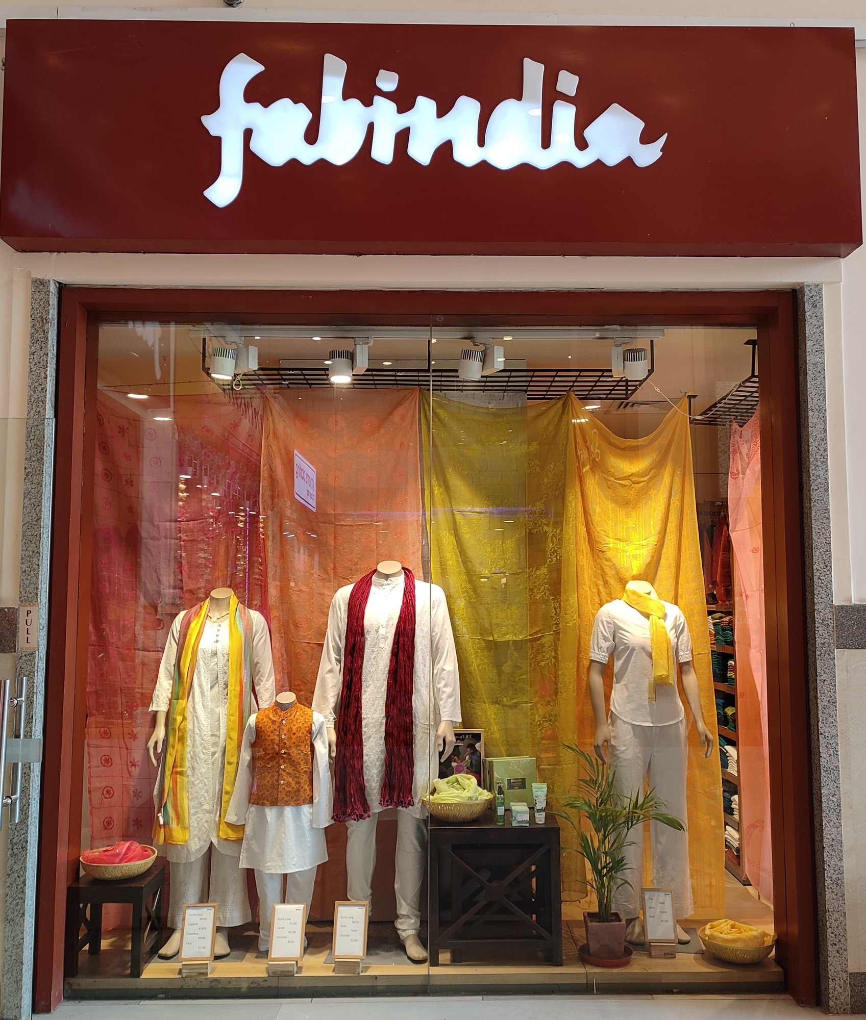 Flagship Store (Mega Mall) in DLF City Phase 1,Gurgaon - Best Men ...