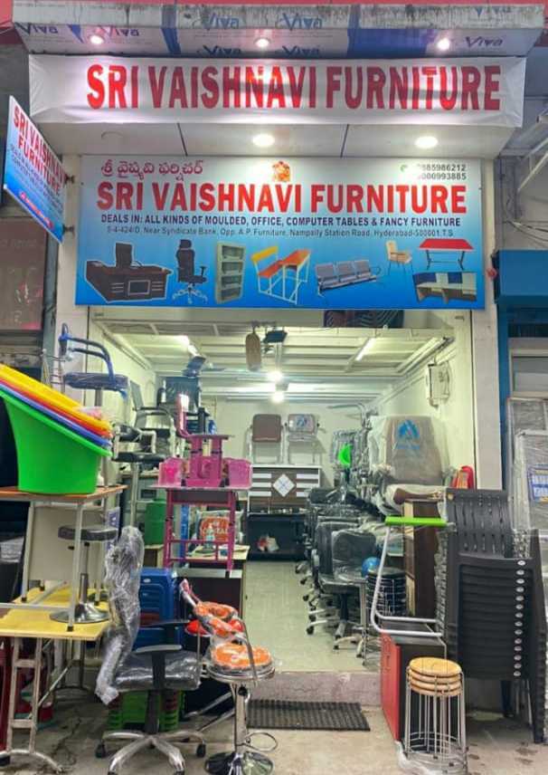 White Sofa Chair in Hyderabad at ₹ 11,998 - ₹ 13,196 / Unit by Sri Vaishnavi Furniture - Justdial