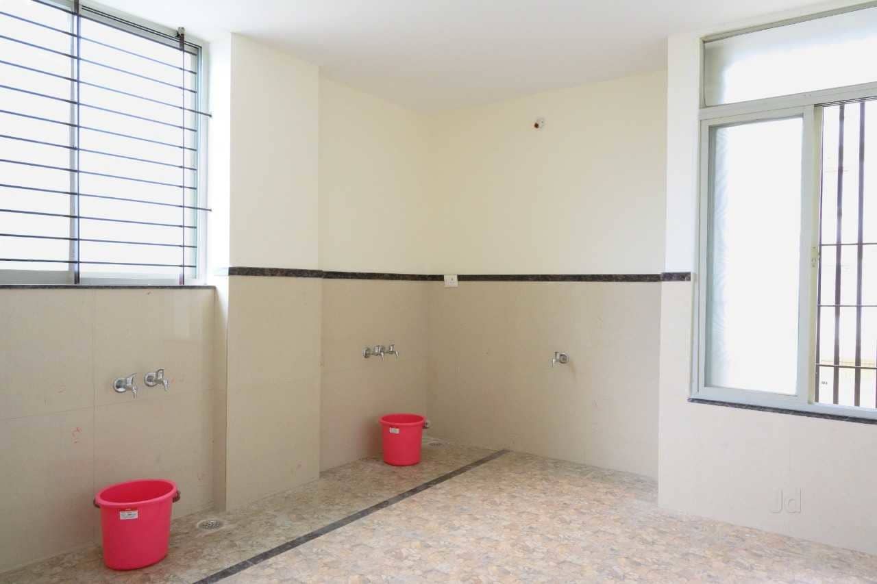 Properties Listed in WOW Girls Hostel, in Bhawar Kuan, Indore for Buy ...