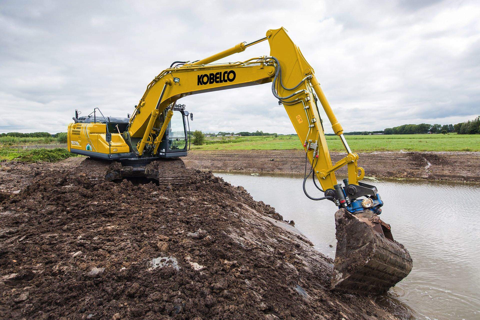 Top Construction Equipments On Rent near Islamia Institute Of Computer ...