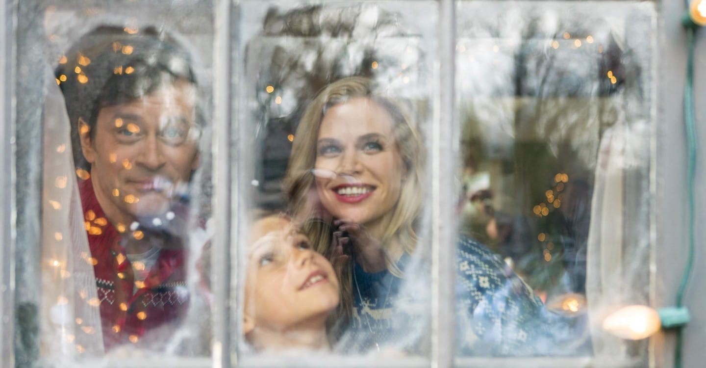 Watch Christmas Connection Full movie Online In HD | Find where to ...