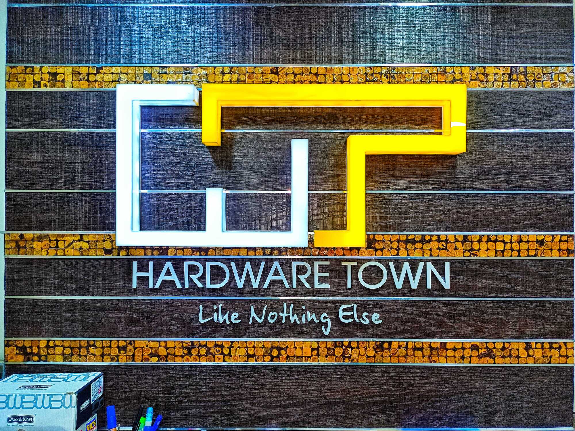 Ebco Tandem Box in Kolkata at ₹ 3,040 / Set by Hardware Town - Justdial