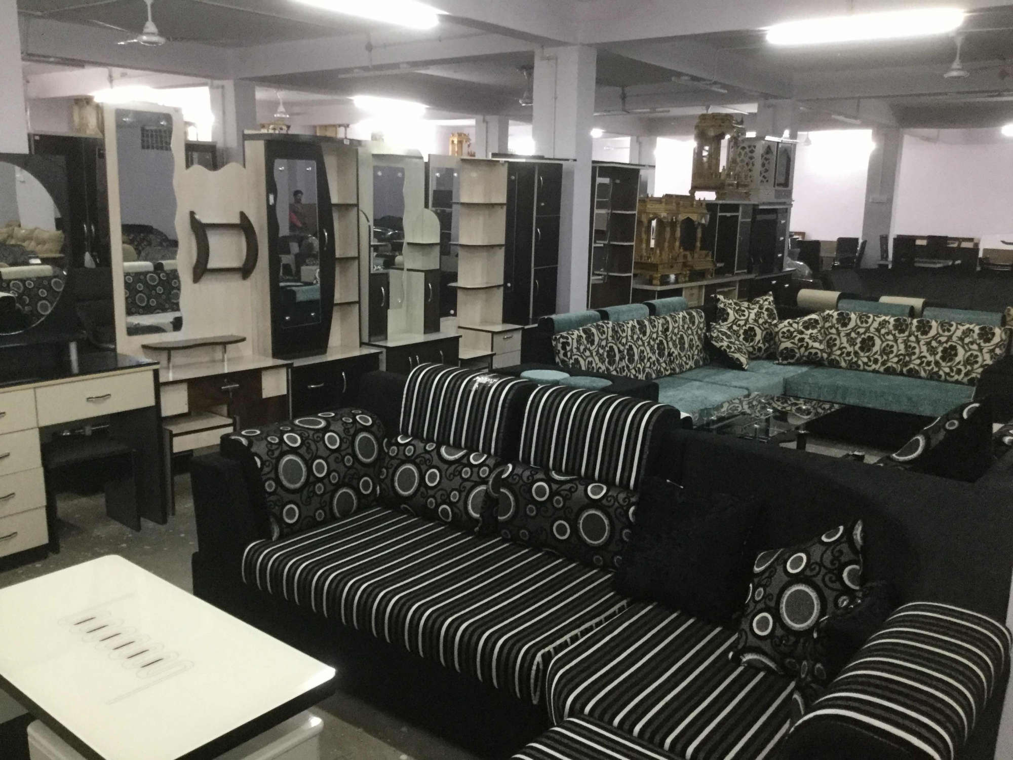 Poonam farnichar store