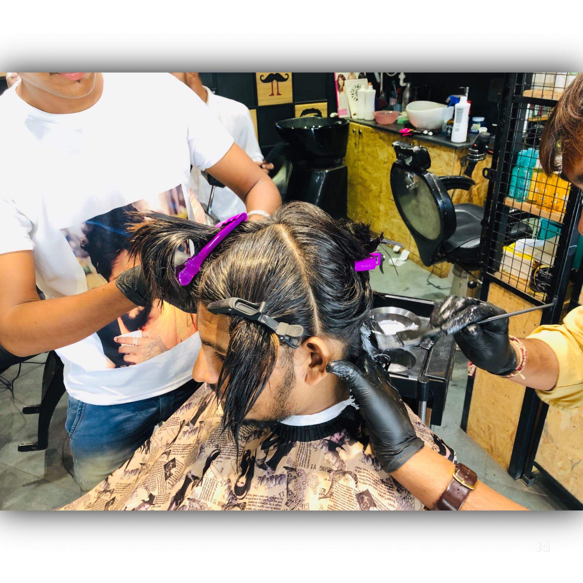 Top Beauty Parlours near Lara Mother Health Care Centre Kalal Darwaja ...