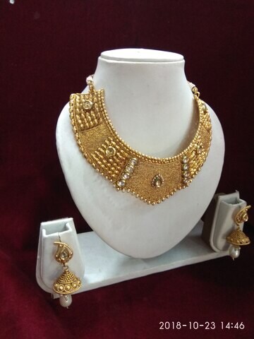 Shri Sai Bentex Jewellery in Gandhi Park Parbhani Best Imitation Jewellery Wholesalers near me in Parbhani Justdial