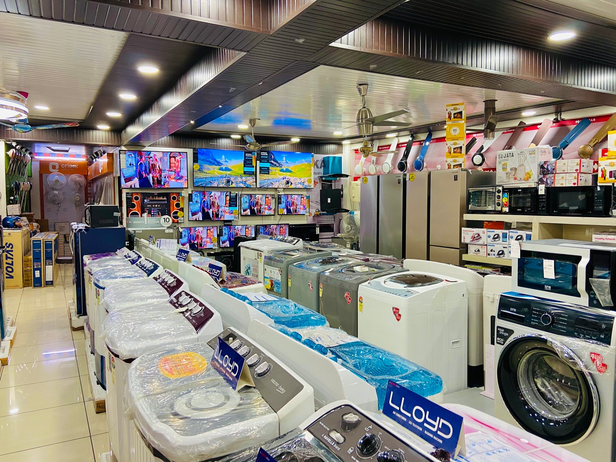 Kapoor Electrical in Babu Ganj, Dehradun - Best Electrical Goods ...