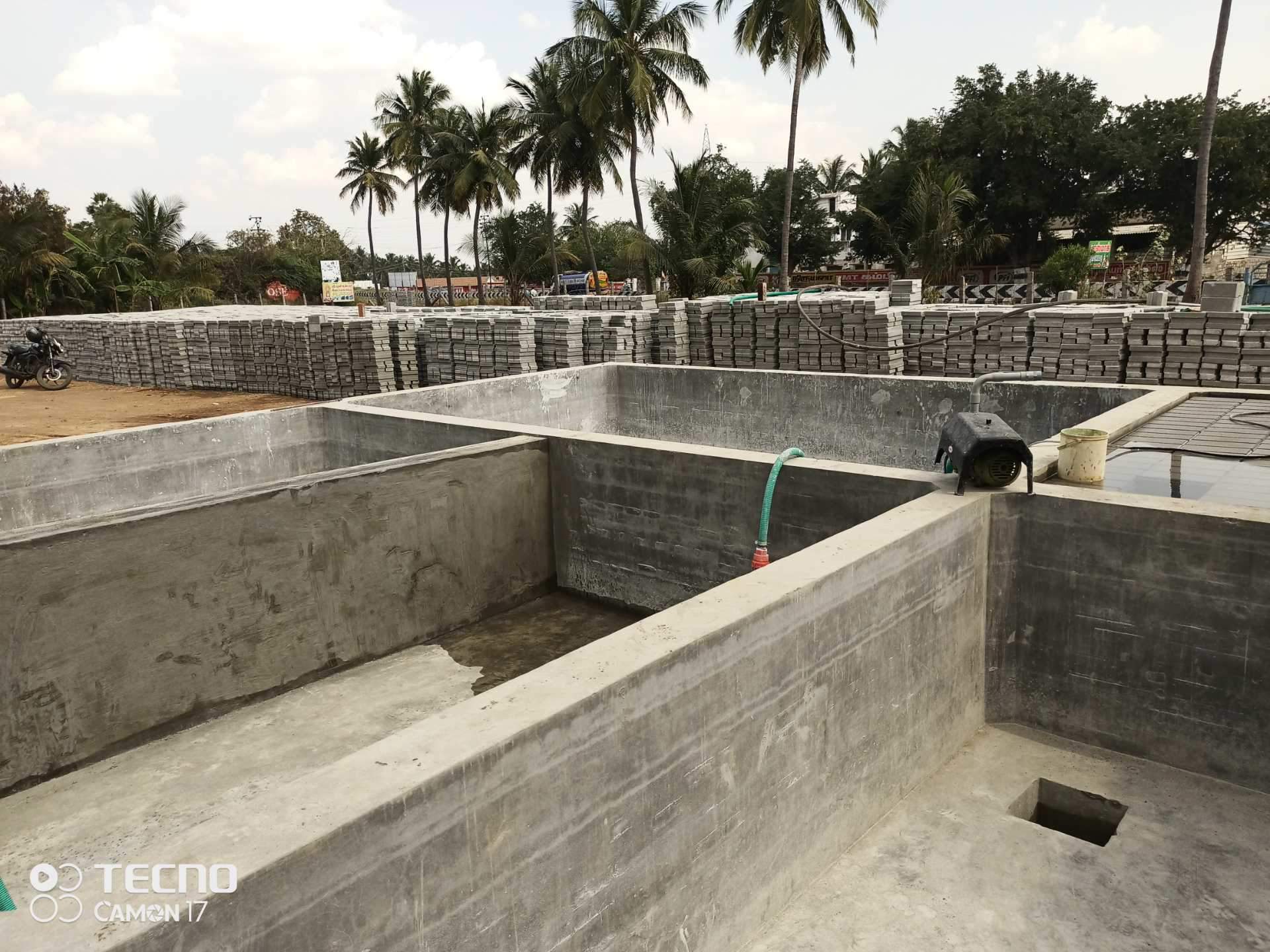 Cement Rectangular Interlocking Bricks, 16 In X 16 In X 5 In in Tirupur ...
