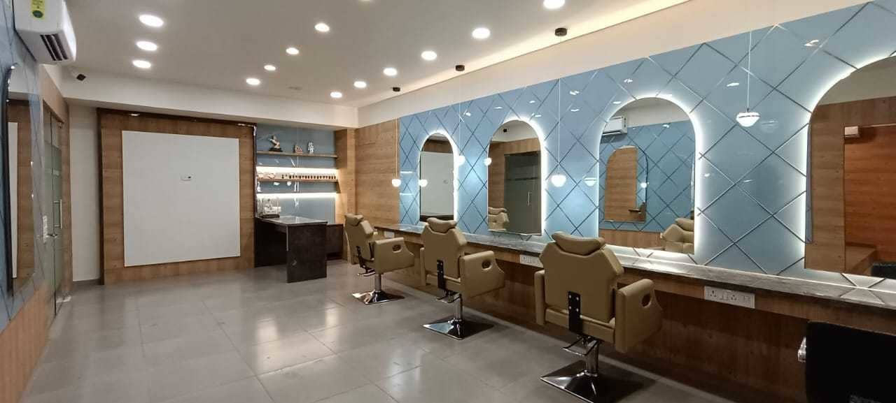 Top Beauty Parlours in Natubhai Cir - Best Ladies Beauty Parlours near ...