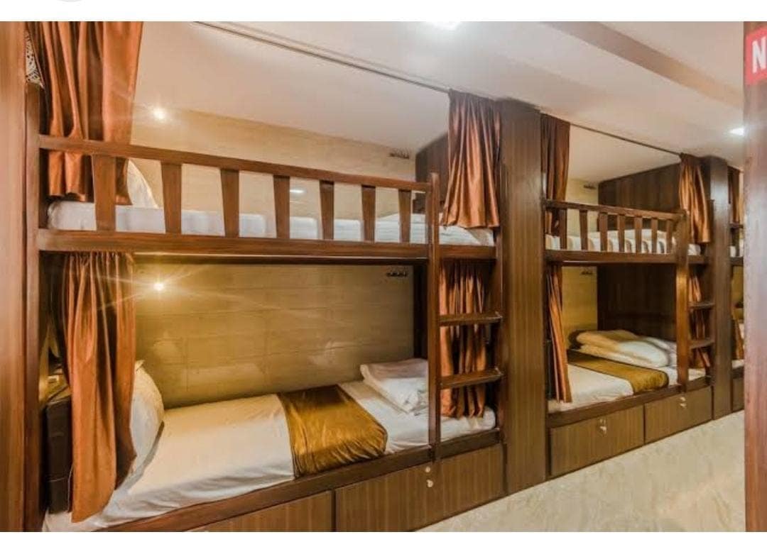Top Dormitory Services in Bazar Kalika, Varanasi - Best Care Dormitory ...