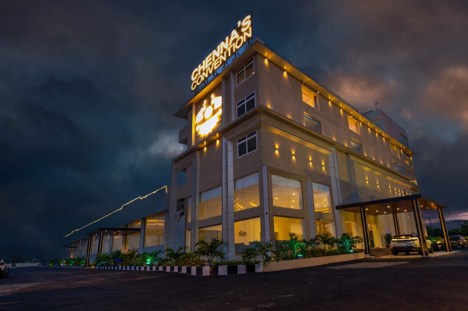 Top Kalyana Mandapams in Maddilapalem, Visakhapatnam. Spacious, Grand ...