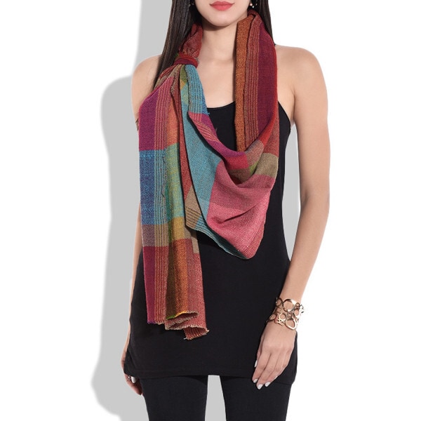 Designer Stole in Delhi at ₹ 1,600 / Unit by Yasnaj Textiles - Justdial