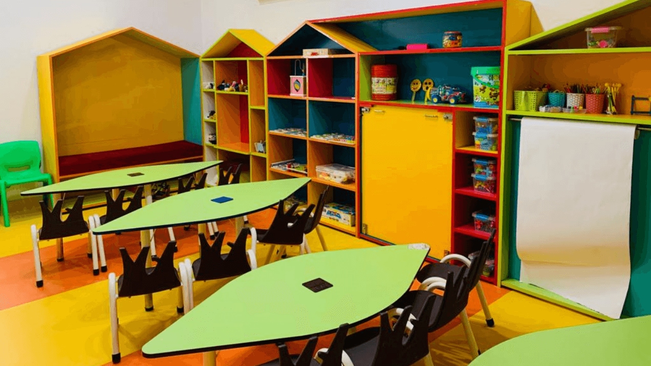 Dore Table School Furniture in Delhi at ₹ 120 - ₹ 2,400 / Pc by Space ...