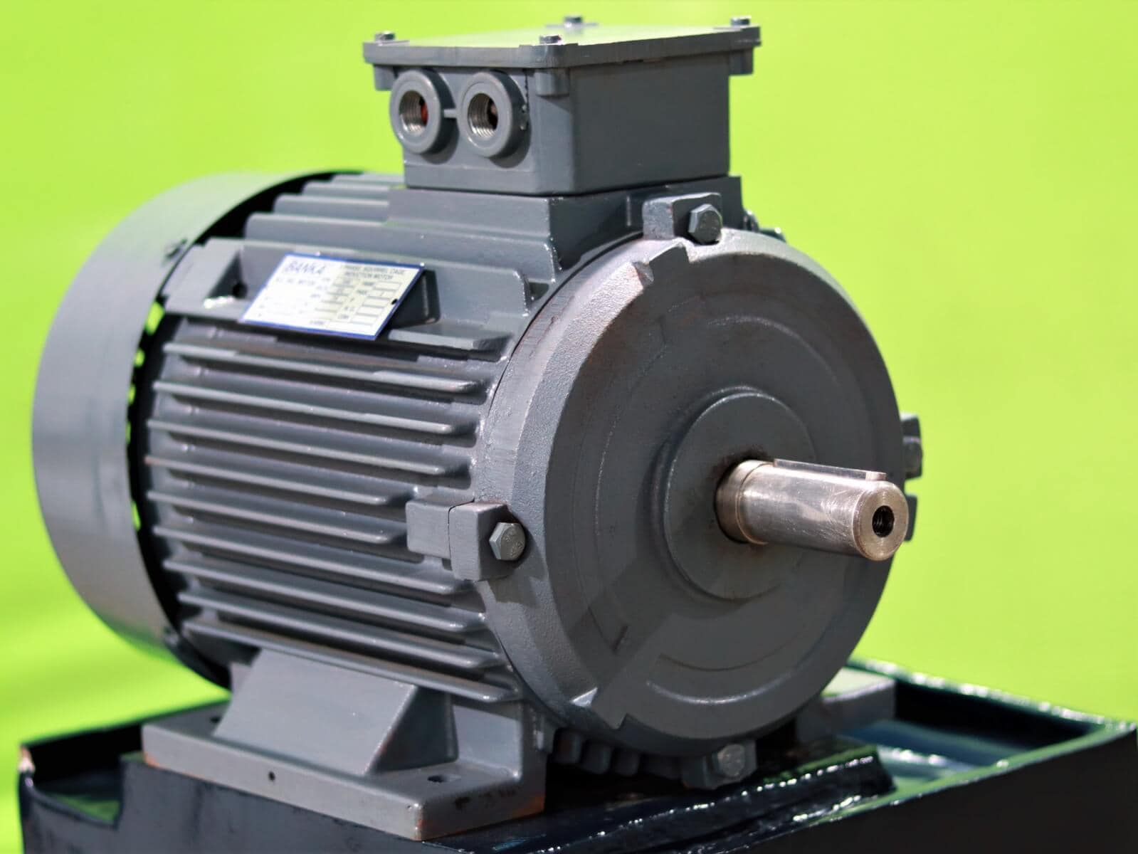 DC Electrical Motor in Delhi at ₹ 400 - ₹ 8,000 / Pc by S J Engineering ...
