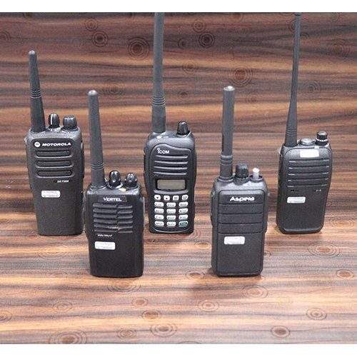 Handheld 2 Way Radio Trunking System, LCD Display, 3000 mAh Battery, 10 ...