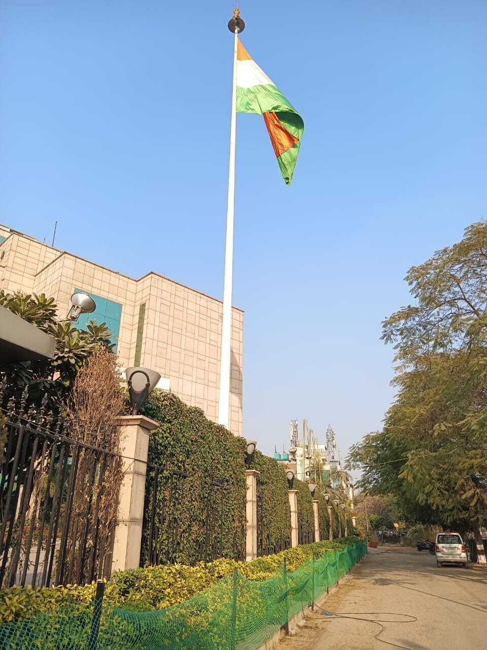30.5m Steel Ground Mount Flag Mast Pole in Noida at ₹ 2.95 L / Set by ...