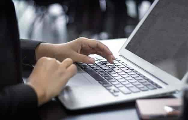 Business Software Engineering Services in Delhi at best price by Tech ...