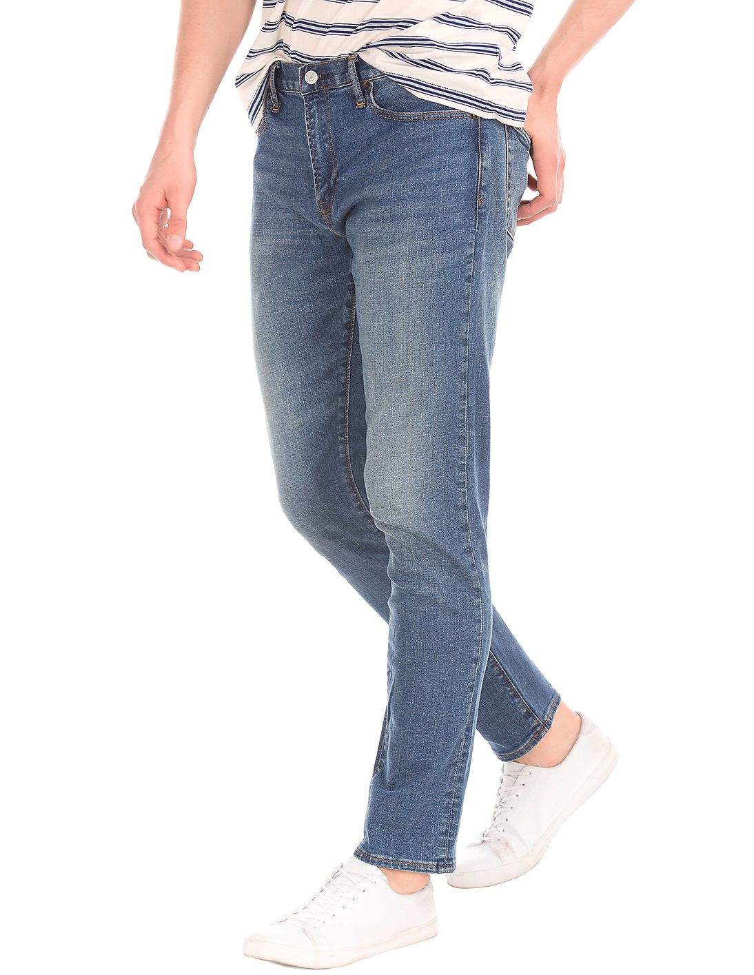 GAP Washwell Athletic Taper Fit Jeans Medium Blue Denim 32X32
