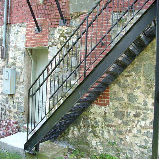 Iron Stairs 1 in Delhi at ₹ 600 - ₹ 8,000 / Pc by Indian Welding ...