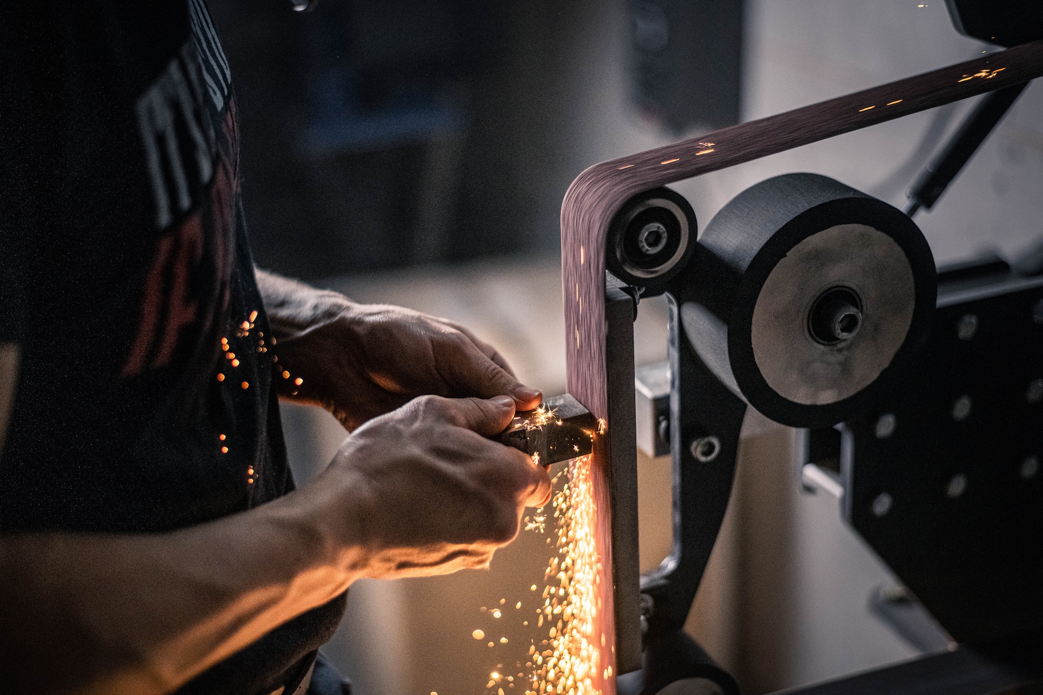 Emery belt grinder store