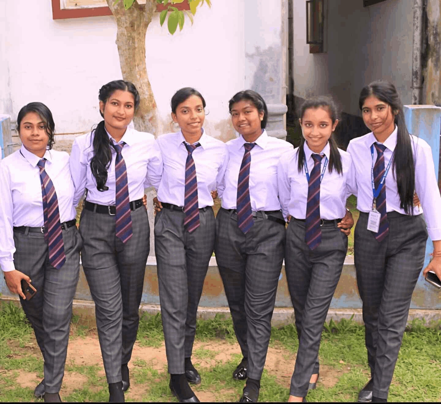 Cotton College Uniform For Girls in Pune at ₹ 850 / Set by New Sholapur ...