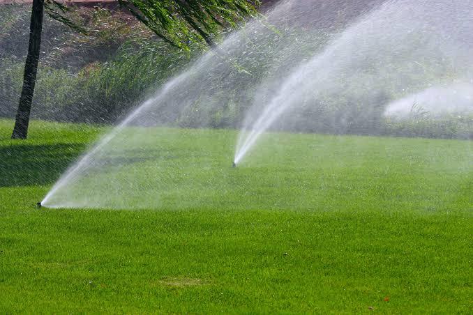 Popup 18 To 25 Meter Radius Sprinkler Systems For Industrial Use in ...