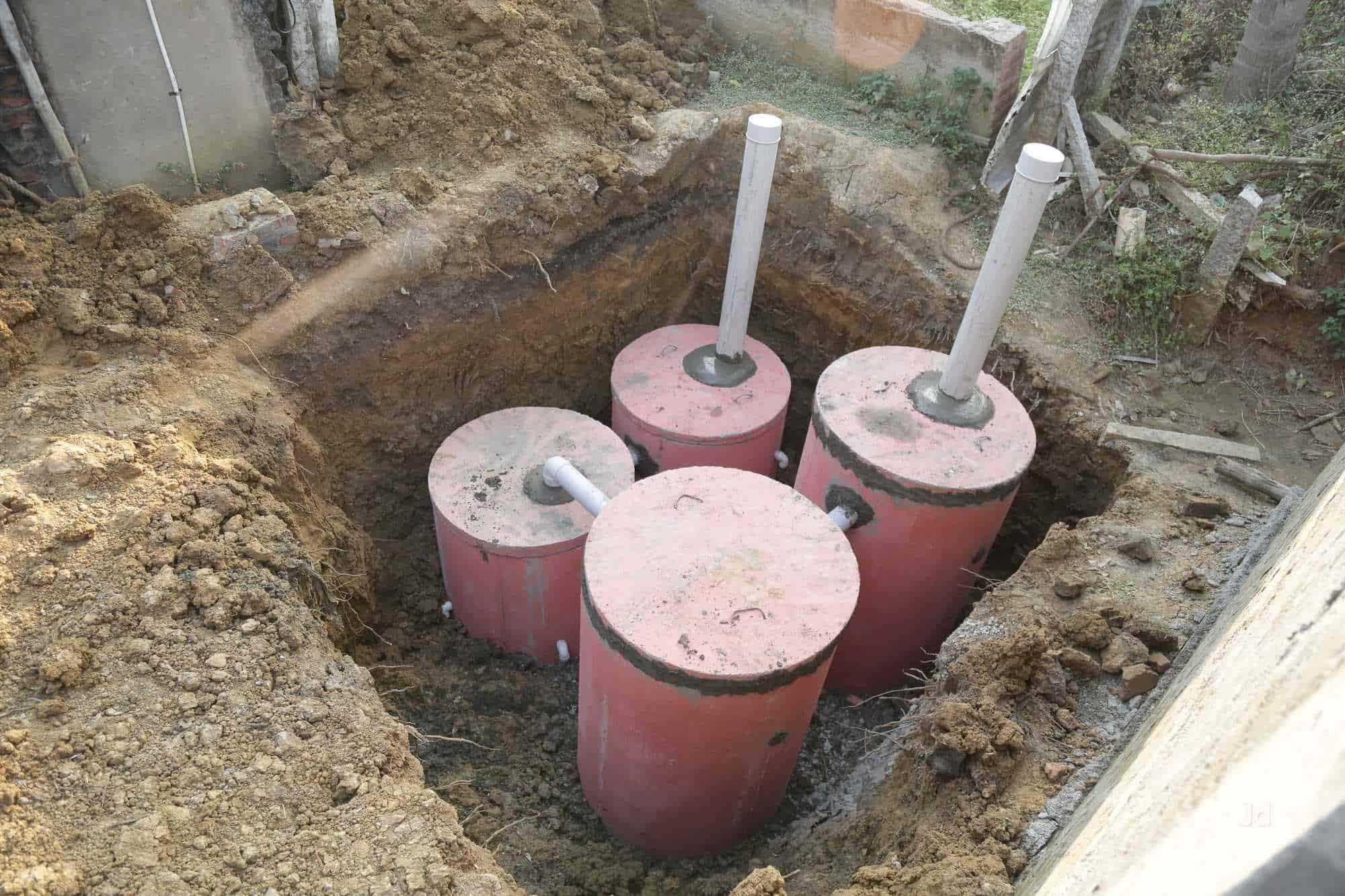 RCC Biochemical Septic Tank, 2000 ltr, Reinforced Concrete, Horizontal ...