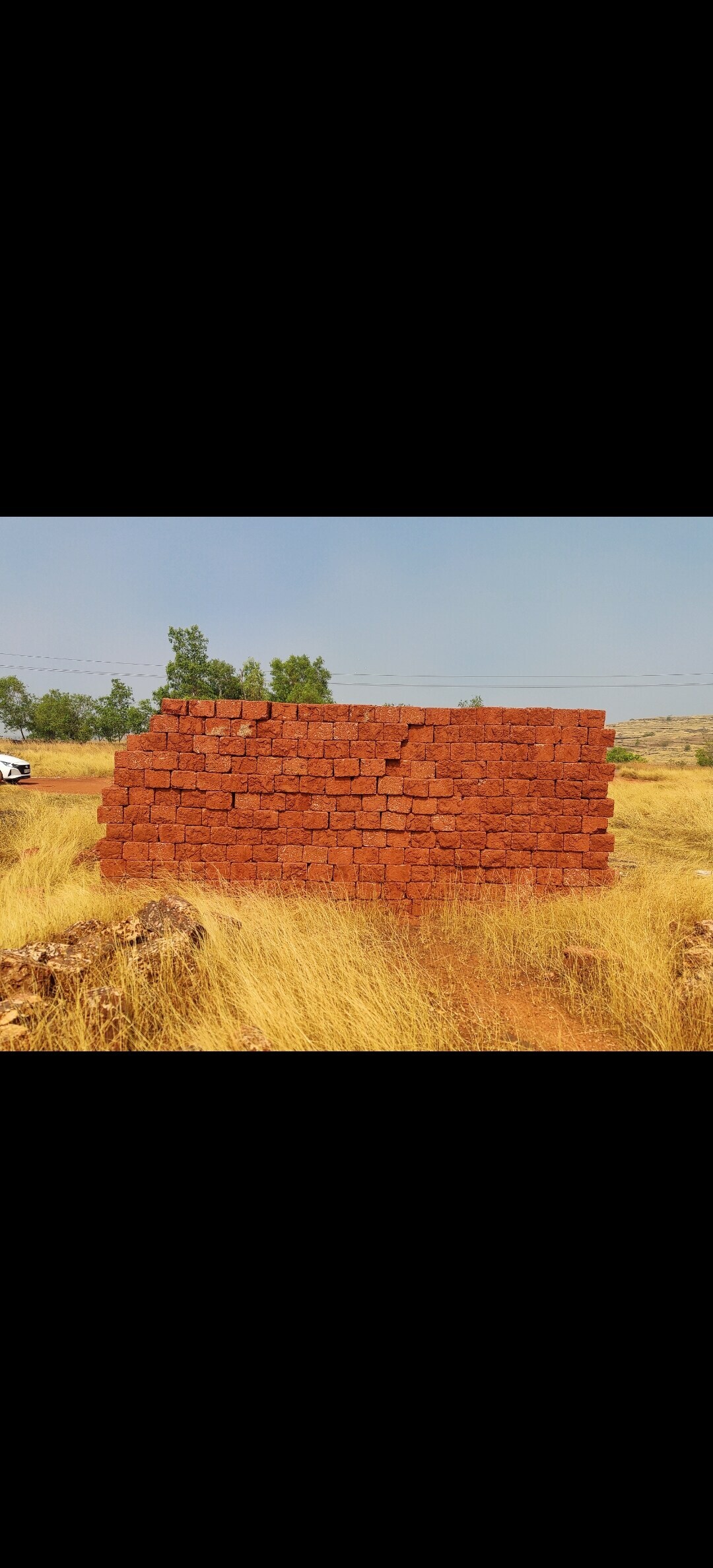 Natural Red Laterite Stone 50 mm Thick for Construction and Landscaping ...