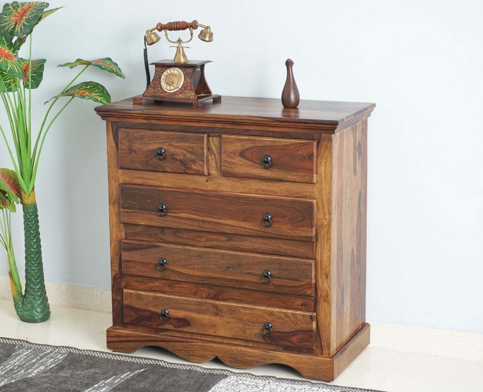 Second hand chest of drawers store