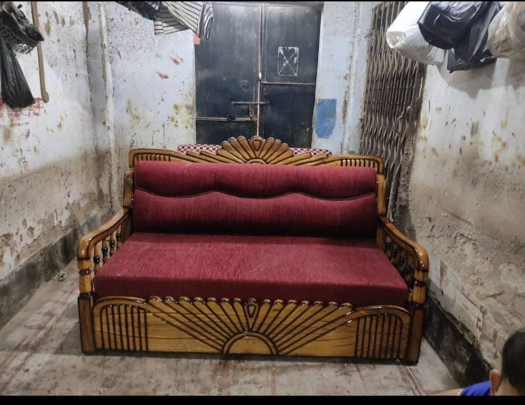 Segun wood sofacumbed