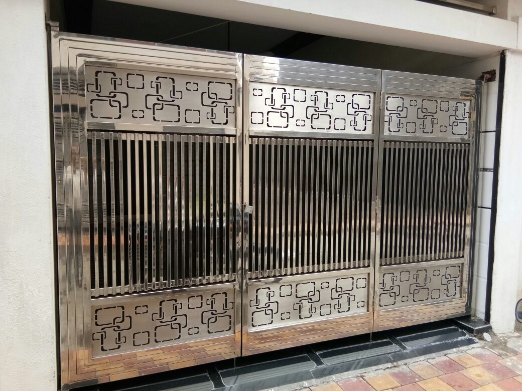 Stainless Steel Gate Grill Fabrication in Delhi at ₹ 300 - ₹ 350 / Sq ...