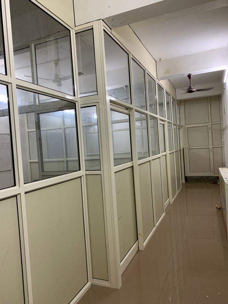 White Bison Board Laminated Smooth Partition Board, 12mm, 1200x2400 ...