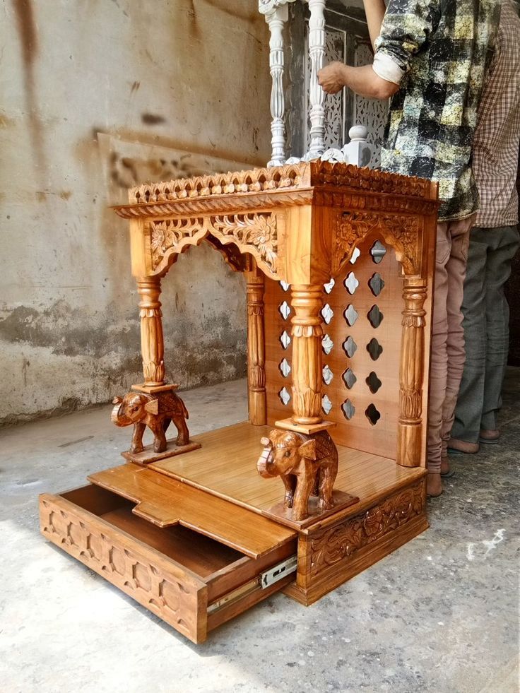 Wooden Small Temple in Ludhiana at ₹ 3,500 / Piece (MOQ:1 Piece) by ...