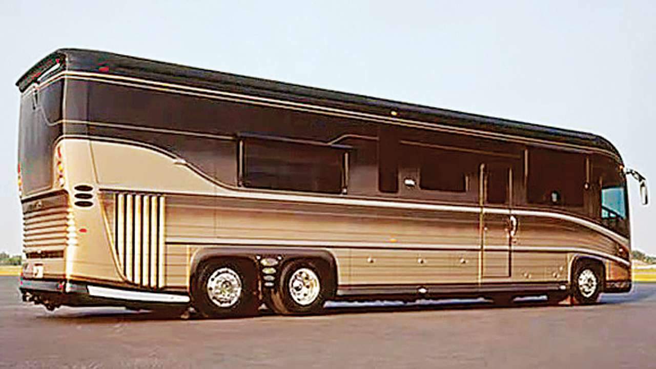 Luxury Caravan Bus