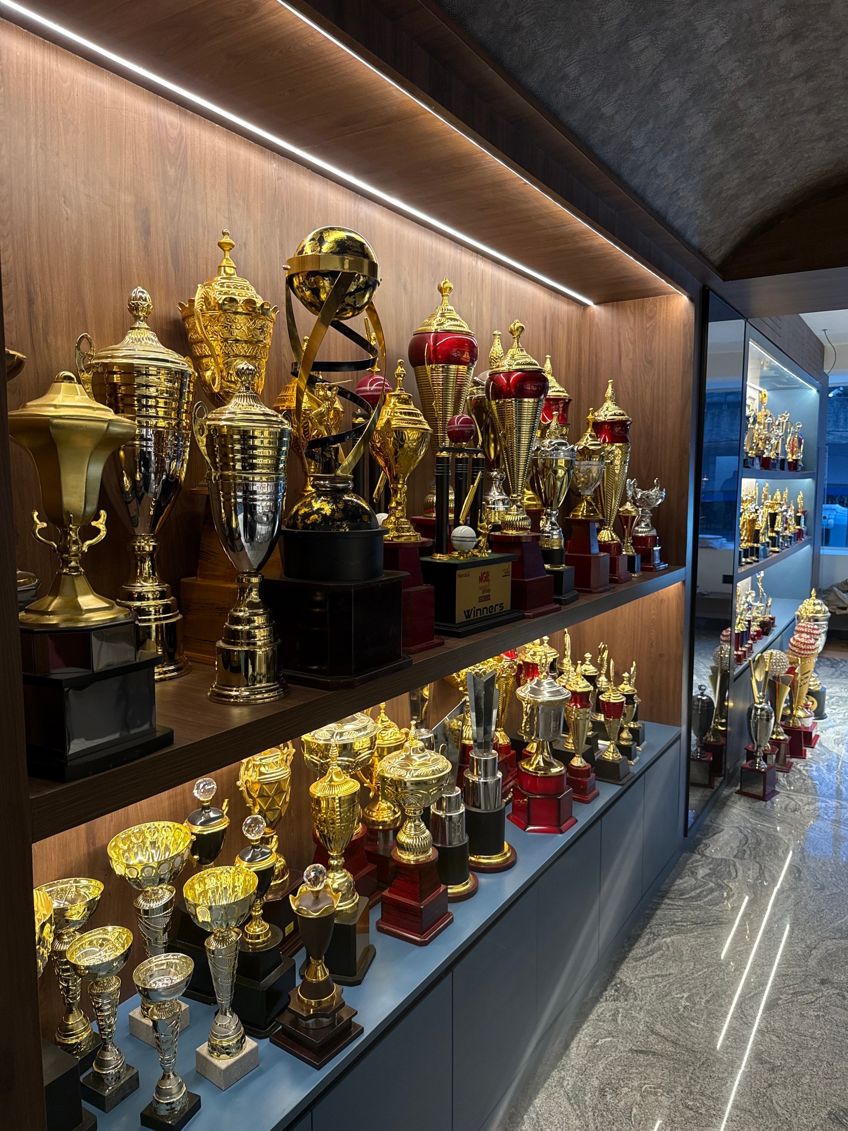 Aquila The Trophy Shop in Srinivas Colony, Bangalore - Best Trophy ...