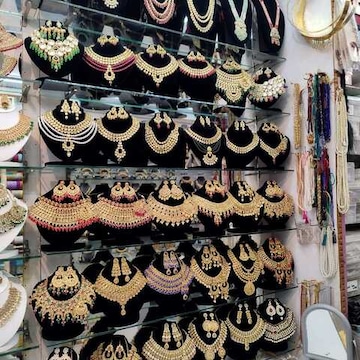 Fashion jewellery near me store