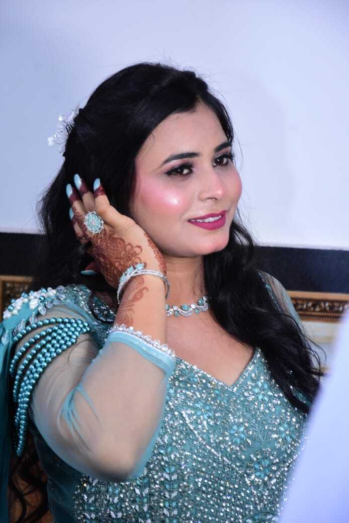 Top Beauty Parlours in Munderwa - Best Ladies Beauty Parlours near me ...