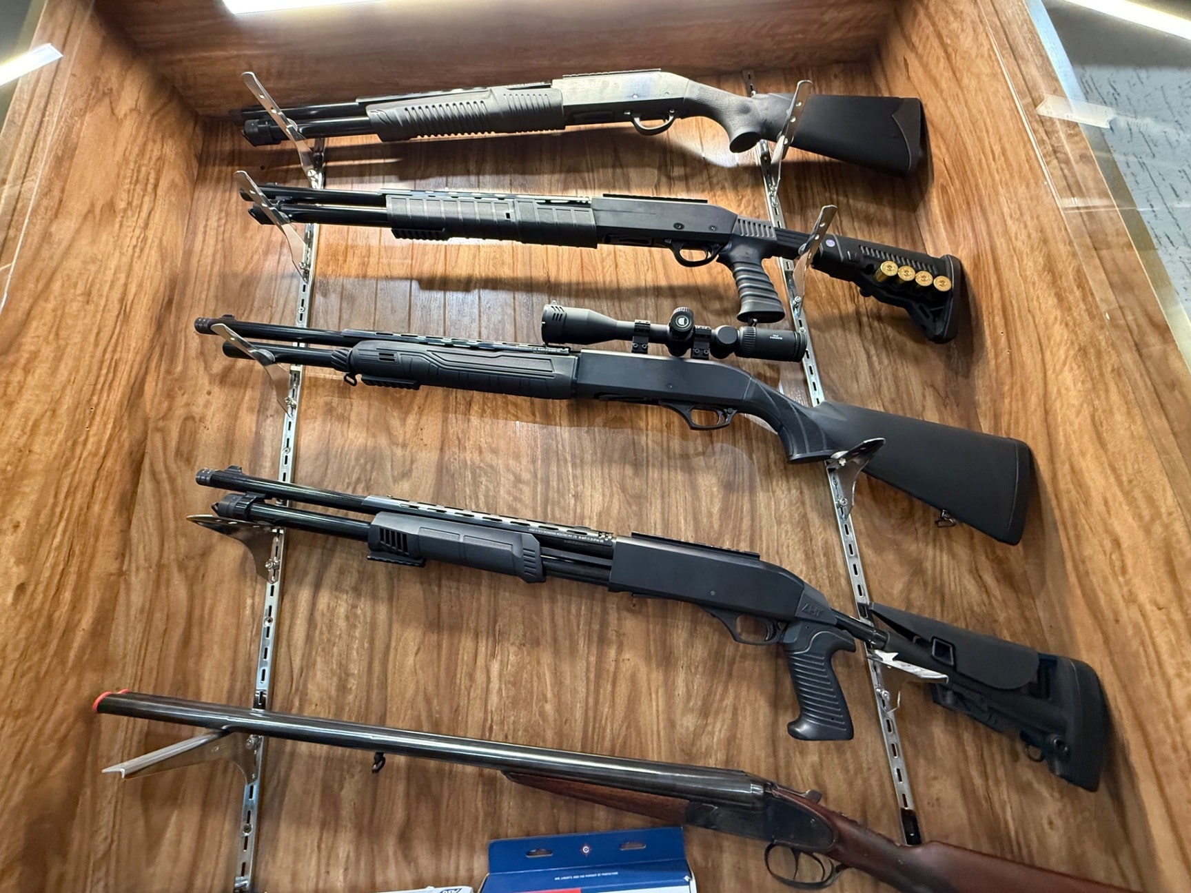 18 Photos of Boss Gun House in Gmada Aerocity, Mohali - Justdial