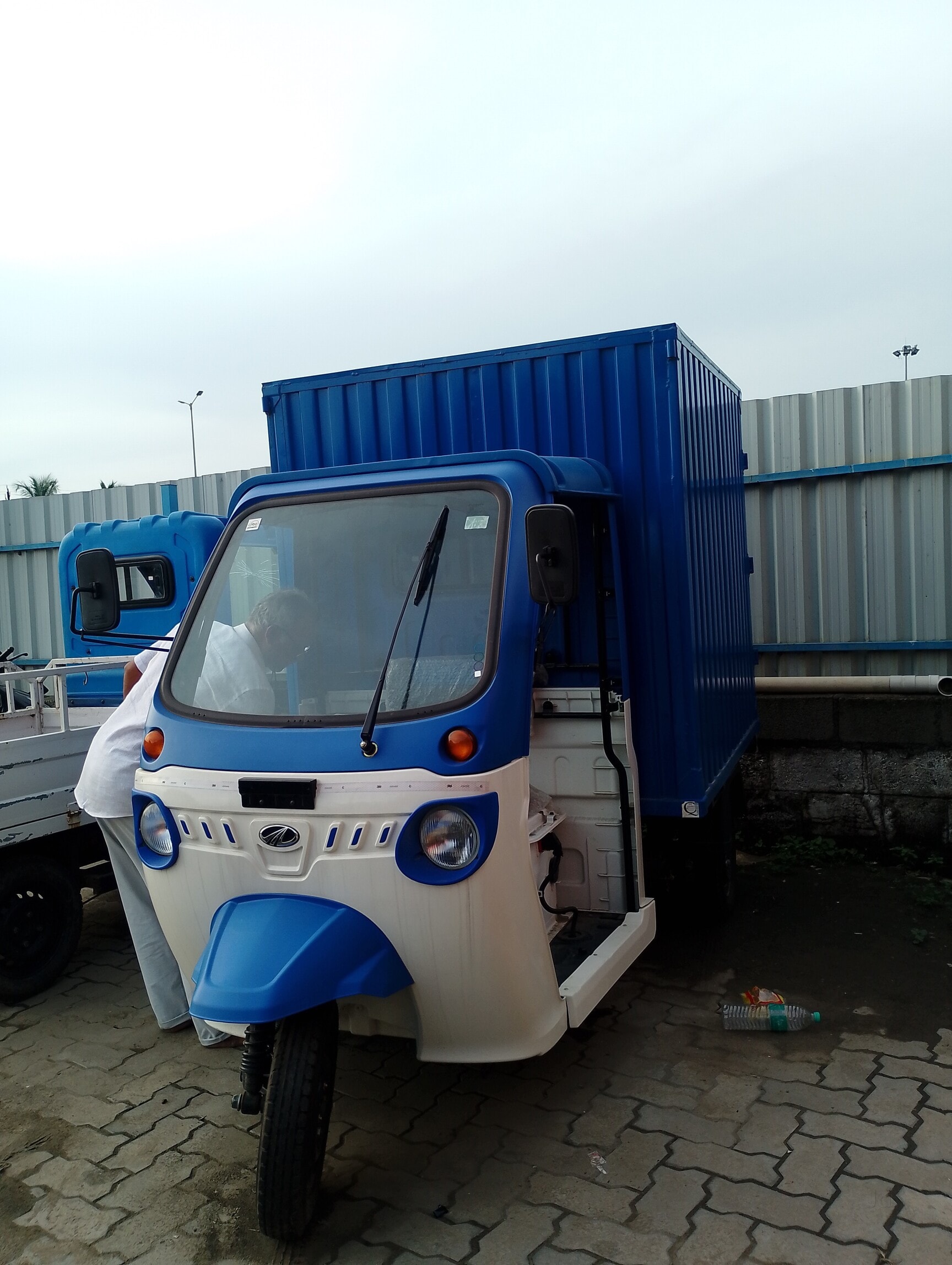 ASHOK LEYLAND Icv Distribution Ecomet 1015 Tipper Truck in Chennai at ...