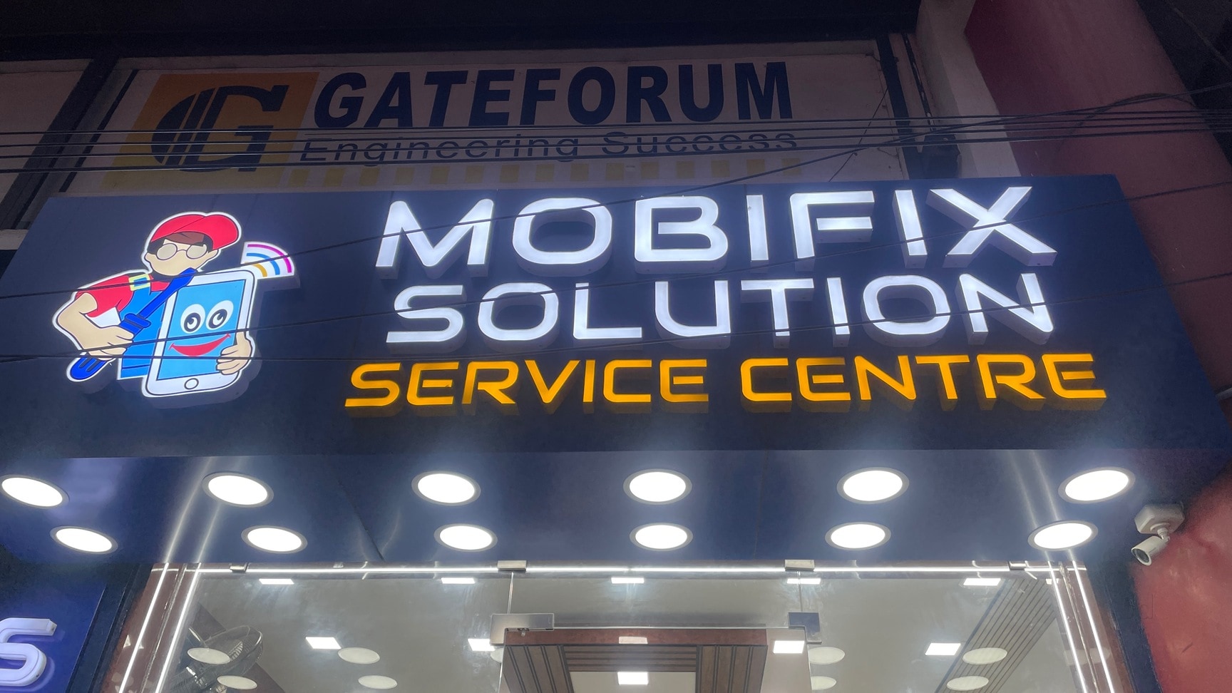 Top Mobile Phone Repair Services in 100 Feet Road Gandhipuram ...