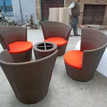 Outdoor furniture retailers near me store