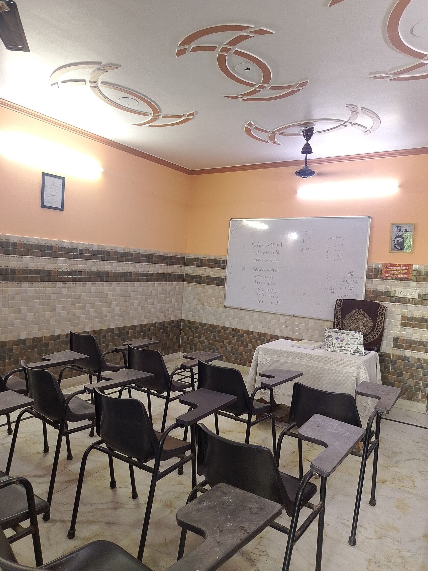 Top Tutorials in Prasad Nagar - Best Private Tutorials - Justdial