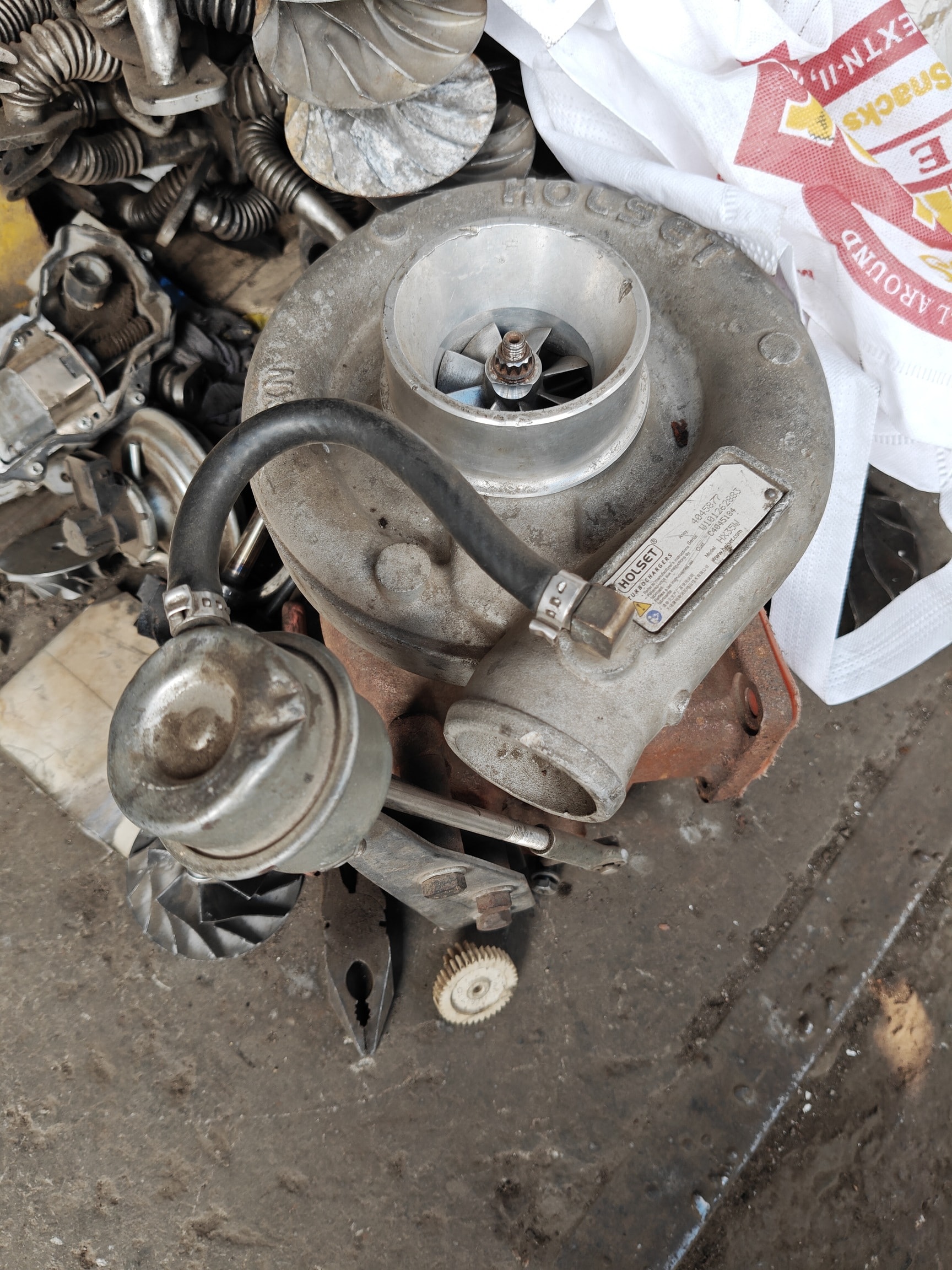 Tata sumo gold DI/Xenon turbocharger in Delhi at ₹ 18,500 / 1 Sess by ...