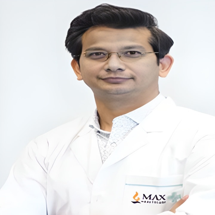 Best Neurologists near Dashmesh Hospital Janakpuri, Delhi - Top ...