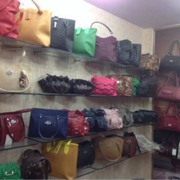 Pd Ladies Purse & Bags Emporium in Mahavir Enclave,Delhi - Best near me ...